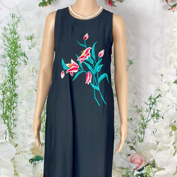 Dresses | New Embroidery Shift Dress Boutique Party Dress Event ...